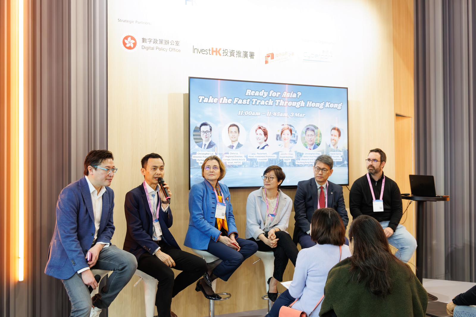 NewMediaWire | Hong Kong Tech Innovators Drive Success at Mobile World ...